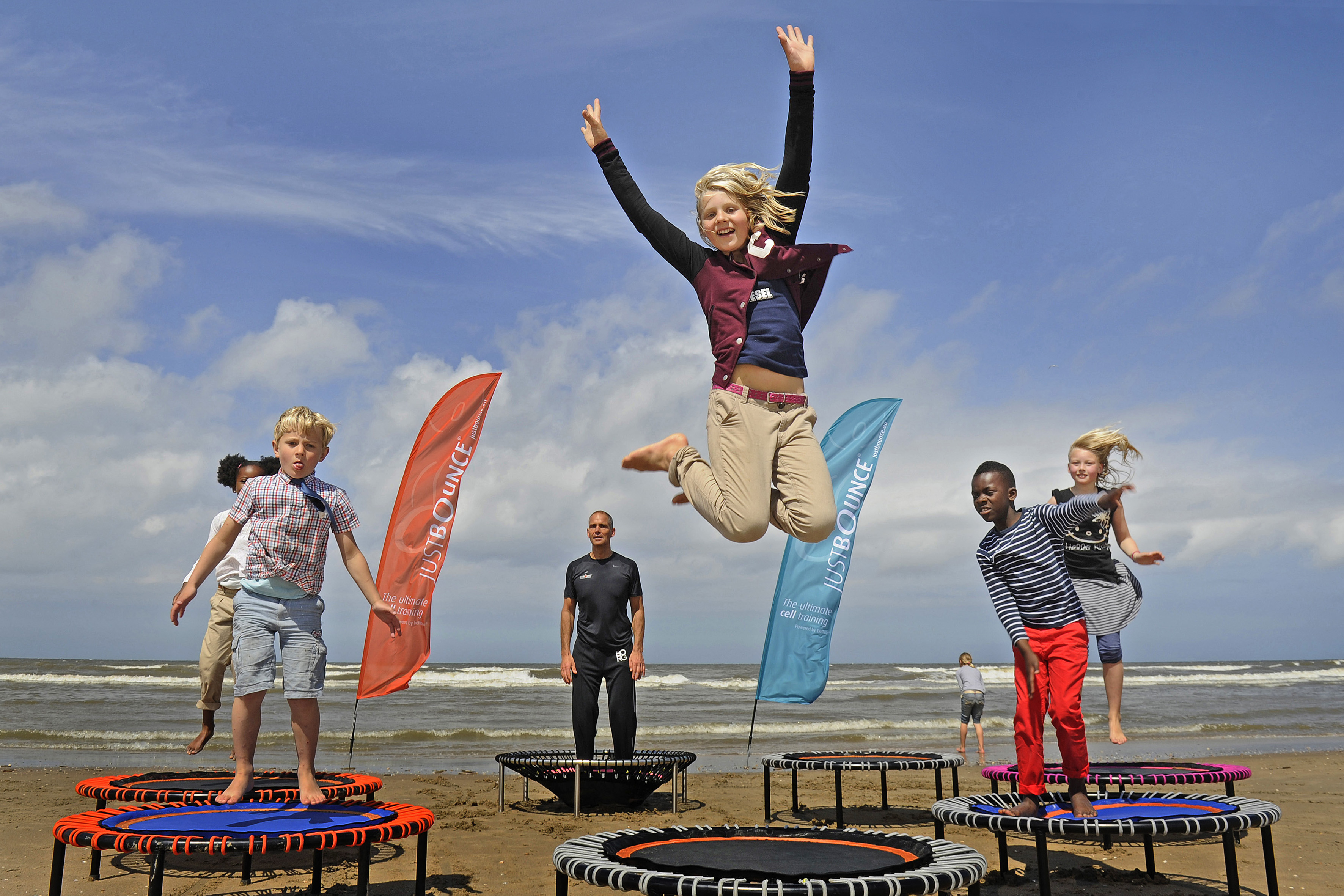 Trampoline springen is goed voor ogen, je gaat beter zien - VolZicht